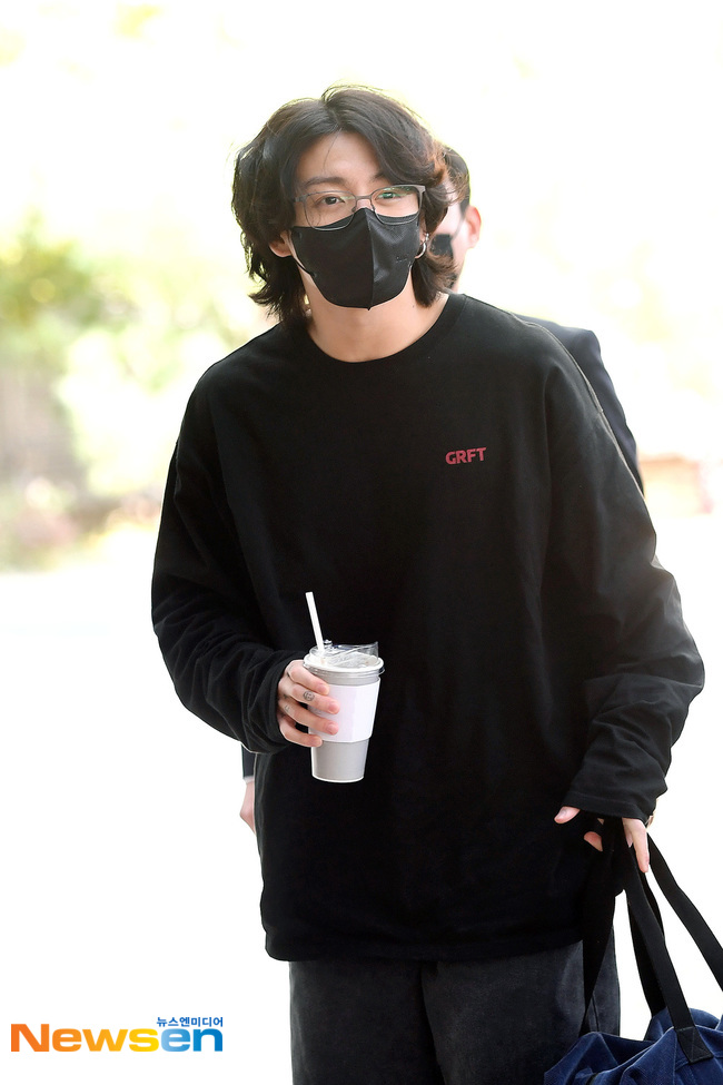 방탄소년단 정국 ‘멋스러운 장발헤어[포토엔hd] 뉴스인코리아