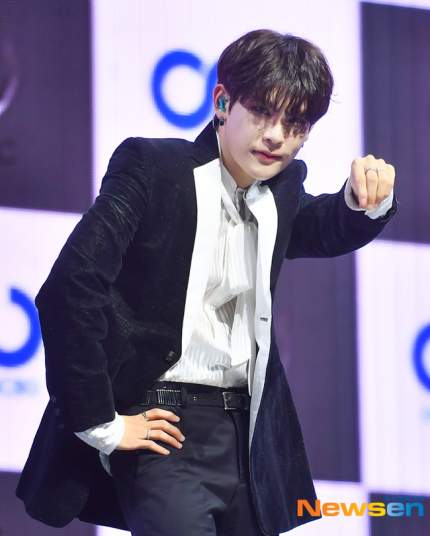 규민(GYUMIN), 매력 비주얼~ [포토엔HD] - 뉴스엔