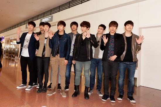 2PM-2AM 다큐 영화 日서 제작 “솔직한 일상 공유하고파” - 손에 잡히는 뉴스 눈에 보이는 뉴스 - 뉴스엔