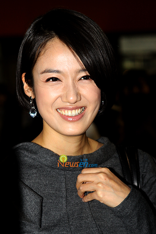 최윤영 아나운서 11년 몸담은 MBC 떠난다 ‘사직서 제출’ - 손에 잡히는 뉴스 눈에 보이는 뉴스 - 뉴스엔