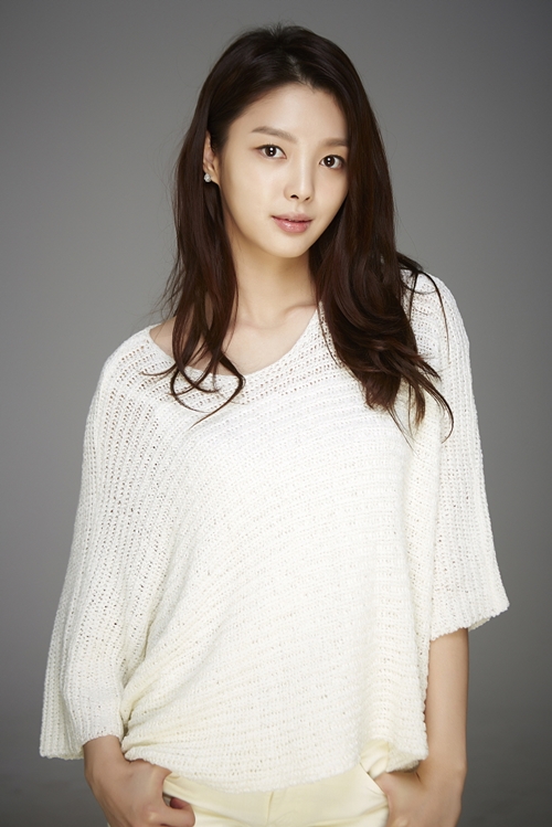 엄현경, EBS 드라마 뜻깊은 특별출연 “범죄 예방 도움됐으면” - 손에 잡히는 뉴스 눈에 보이는 뉴스 - 뉴스엔