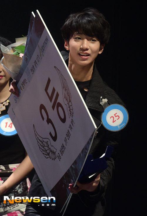 [포토엔]김현서, ‘JYP 12기 오디션’ 3등 먹었어요~ - 손에 잡히는 뉴스 눈에 보이는 뉴스 - 뉴스엔