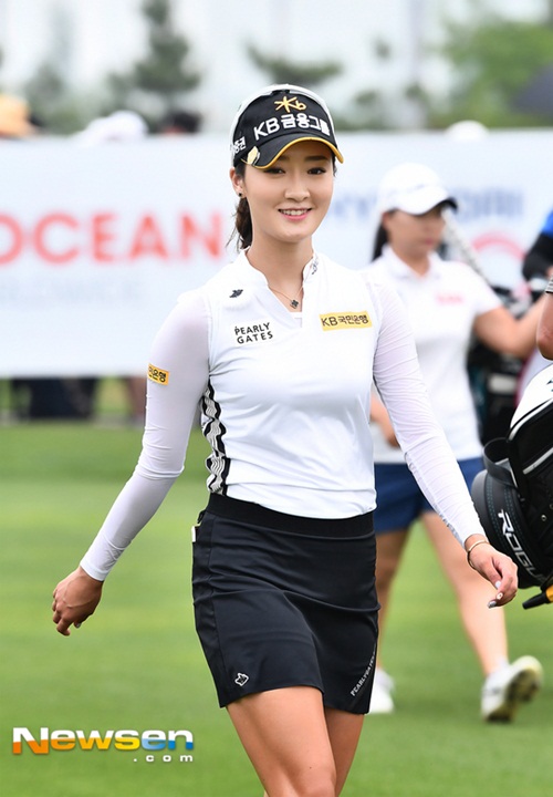 오지현, 한국여자오픈 압도적 우승…KLPGA 통산 5승 - 손에 잡히는 뉴스 눈에 보이는 뉴스 - 뉴스엔