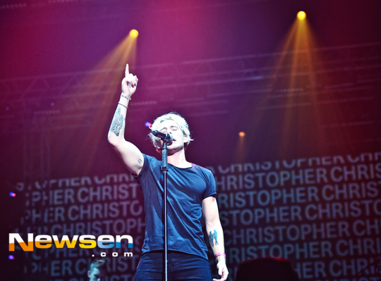 크리스토퍼(CHRISTOPHER) ‘ 작은 손짓도 남달라~ ’ (사운드시티 페스티벌)[포토엔HD] - 손에 잡히는 뉴스 눈에 ...
