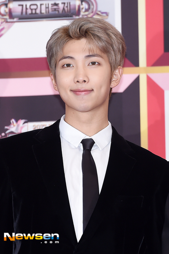 방탄소년단 RM ‘mono.’ 빌보드200 26위 진입 ‘韓솔로가수 신기록’[뮤직와치] - 손에 잡히는 뉴스 눈에 보이는 뉴스 ...