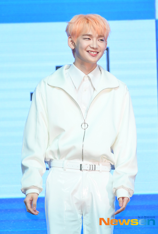 JBJ95 켄타 ‘웃는 모습이 매력’[포토엔HD] - 손에 잡히는 뉴스 눈에 보이는 뉴스 - 뉴스엔