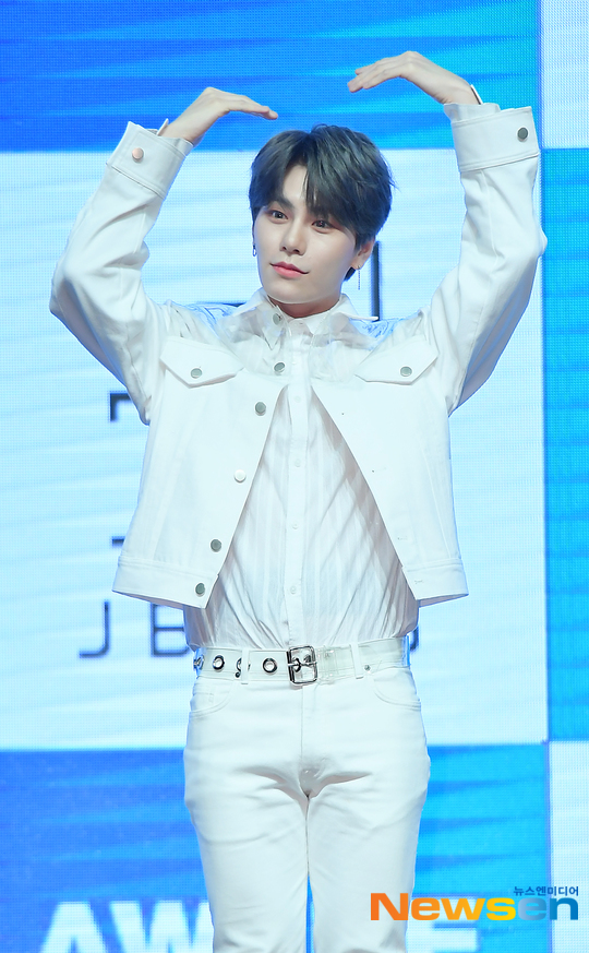 JBJ95 상균 ‘대형 하트로 인사’[포토엔HD] - 손에 잡히는 뉴스 눈에 보이는 뉴스 - 뉴스엔