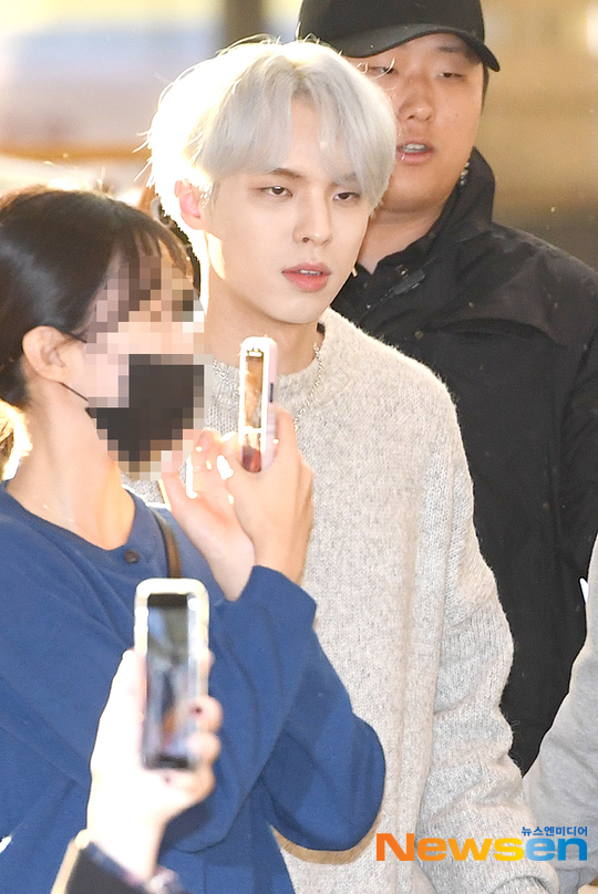 CIX BX, 날카로운 눈빛 [포토엔HD] - 손에 잡히는 뉴스 눈에 보이는 뉴스 - 뉴스엔