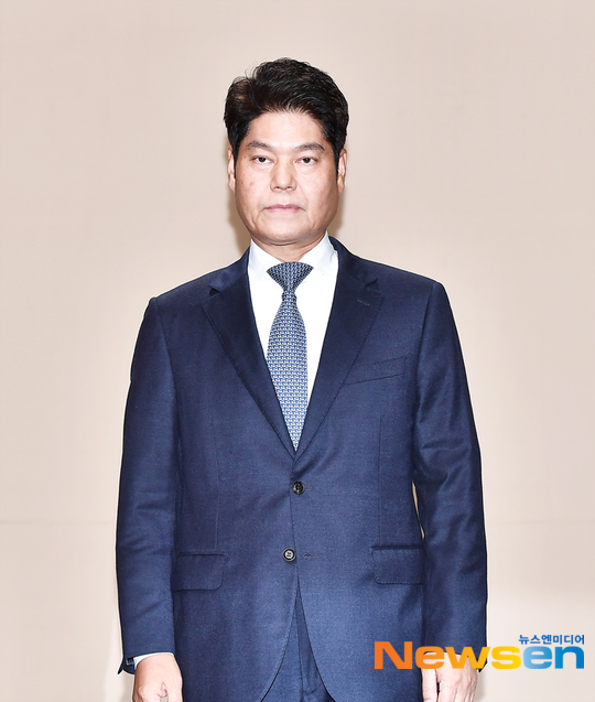 ‘프로듀스 X 101’ 투표 조작, 허민회 CJ ENM 대표이사 사과 기자회견 [포토엔HD] - 손에 잡히는 뉴스 눈에 보이는 뉴스 - 뉴스엔