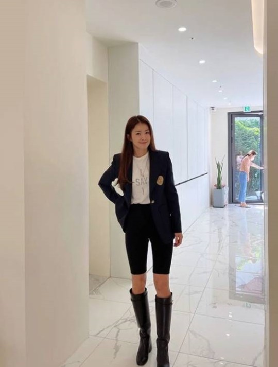 '사업가♥' 이시영, 169cm·49kg 무보정 몸매 과시..모델이래도 믿겠어 - 손에 잡히는 뉴스 눈에 보이는 뉴스 - 뉴스엔