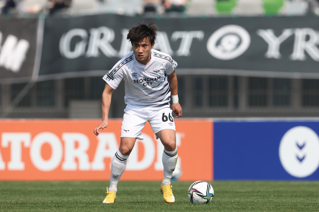 ‘첫 승 견인’ 성남 박수일, K리그1 7R MVP - 손에 잡히는 뉴스 눈에 보이는 뉴스 - 뉴스엔