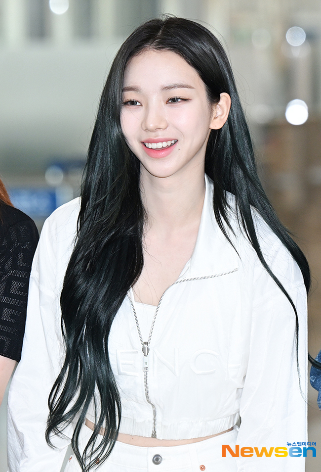 에스파 카리나, 자체발광 ‘역대급 여신 미모’ [포토엔HD 화보] - 손에 잡히는 뉴스 눈에 보이는 뉴스 - 뉴스엔