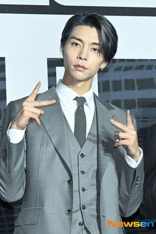NCT127 쟈니, 눈빛이 빛나는 더블브이 [포토엔HD] - 손에 잡히는 뉴스 눈에 보이는 뉴스 - 뉴스엔