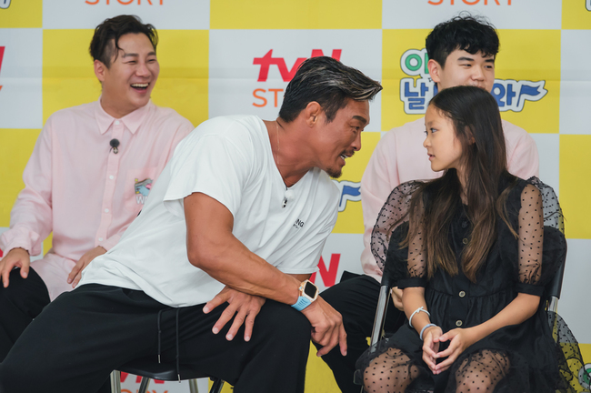 이종혁 아들 준수 키가 184.8cm? ‘아빠어디가’ 9년만 여행기 어떨까[종합] - 손에 잡히는 뉴스 눈에 보이는 뉴스 - 뉴스엔