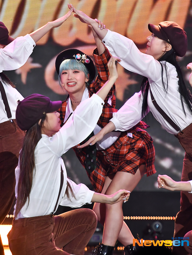 ADORA(아도라), 엉뚱하면서 사랑스러운 매력 [포토엔HD] - 뉴스인코리아