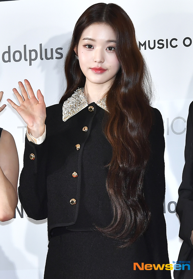 아이브(IVE) 장원영, 블링블링한 원영이 미모 (TMA)[포토엔HD] - 손에 잡히는 뉴스 눈에 보이는 뉴스 - 뉴스엔