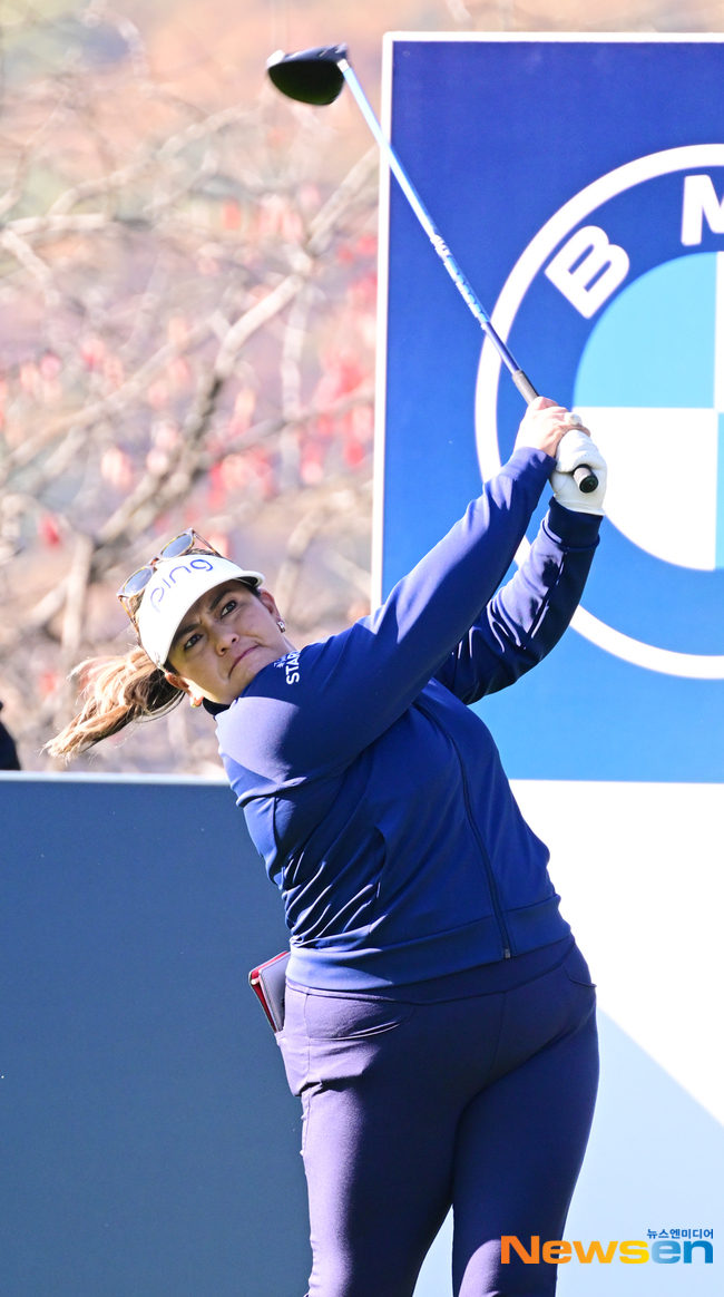 살라스, 강력한 티샷[포토엔HD] - 손에 잡히는 뉴스 눈에 보이는 뉴스 - 뉴스엔