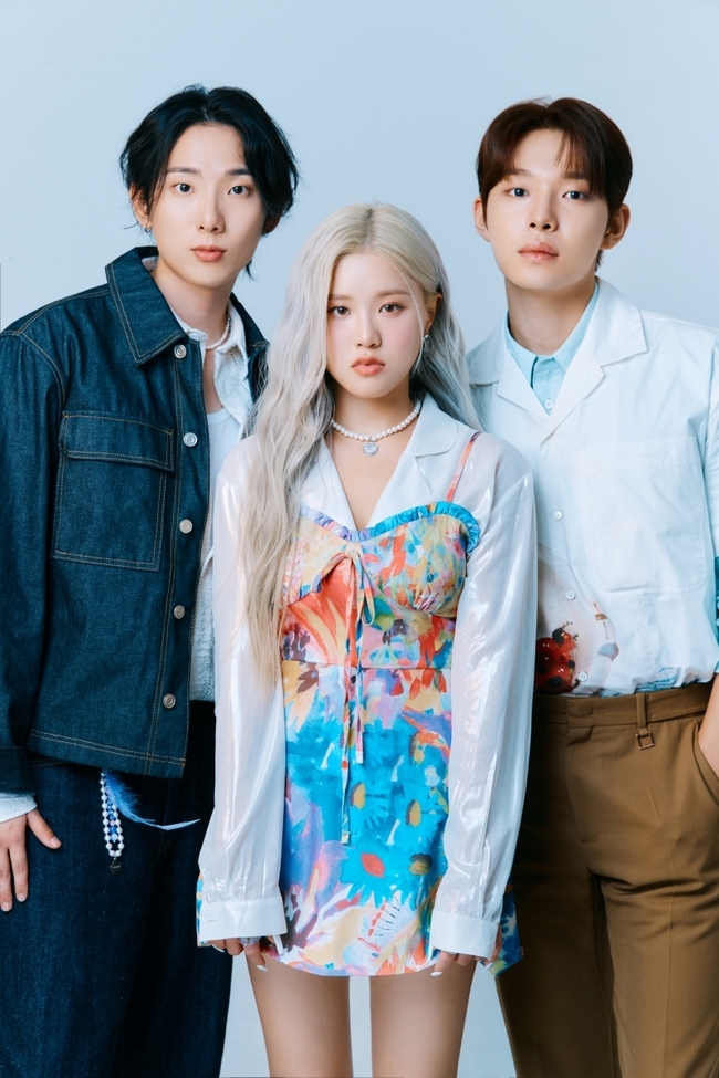 SWAY, 오늘(2일) 새 싱글 ‘섬유유연제’ 발매…재연 작사·작곡 - 손에 잡히는 뉴스 눈에 보이는 뉴스 - 뉴스엔