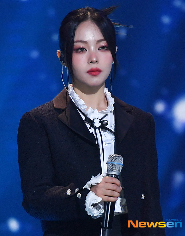 WSG워너비의 가야G, HYNN(박혜원) - 손에 잡히는 뉴스 눈에 보이는 뉴스 - 뉴스엔