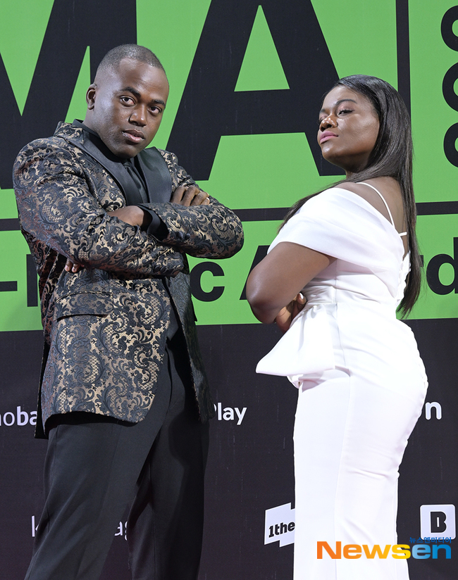 조나단-파트리샤, MMA2022 나들이[포토엔HD] - 손에 잡히는 뉴스 눈에 보이는 뉴스 - 뉴스엔