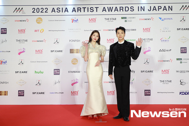 장원영-이특, ‘2022 AAA MC 맡았어요’ [포토엔HD] - 손에 잡히는 뉴스 눈에 보이는 뉴스 - 뉴스엔