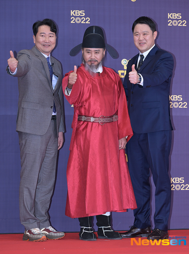 최국-이광기-김구라, KBS연예대상 최고에요[포토엔HD] - 뉴스인코리아