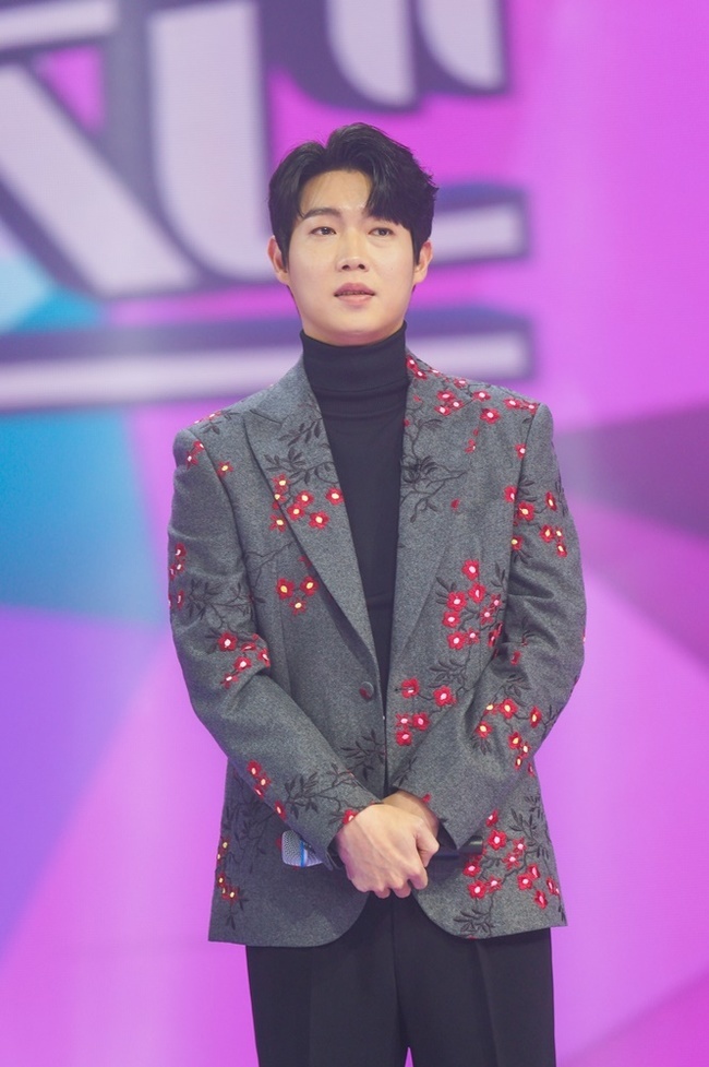 6억 대 상금 안은 손태진, MBN ‘뉴스7’ 단독 출연 “‘불트’ 비하인드 공개” - 손에 잡히는 뉴스 눈에 보이는 뉴스 - 뉴스엔