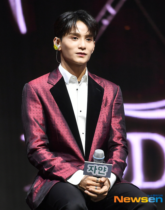 자얀(ZAYYAN), 정식 데뷔 전부터 집중 조명 [포토엔HD] - 손에 잡히는 뉴스 눈에 보이는 뉴스 - 뉴스엔