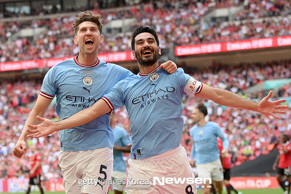 ‘귄도안 멀티골’ 맨시티, 라이벌 맨유 꺾고 FA컵 우승..2-1 승리 - 손에 잡히는 뉴스 눈에 보이는 뉴스 - 뉴스엔