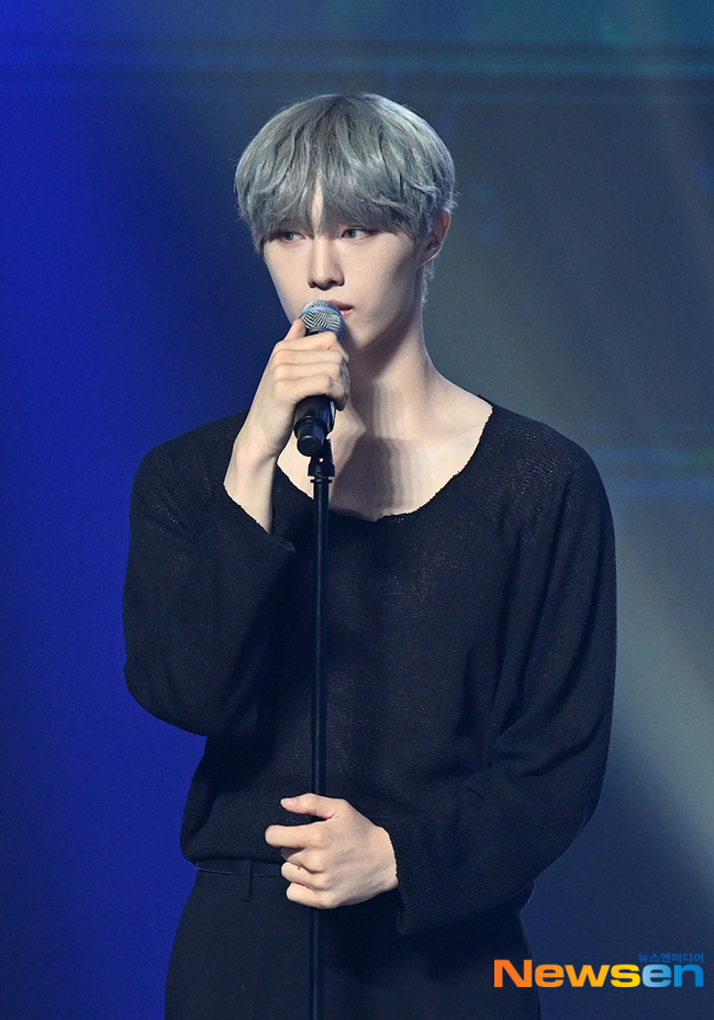 CIX 현석, 분위기 잡고 [포토엔HD] - 뉴스인코리아