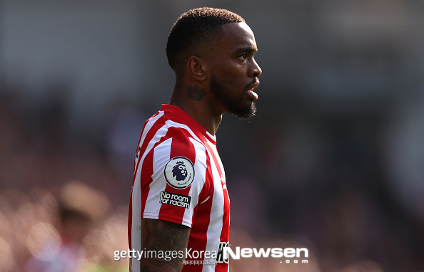 아스널 ‘EPL 20골’ FW에 982억원 또 투자? - 손에 잡히는 뉴스 눈에 보이는 뉴스 - 뉴스엔