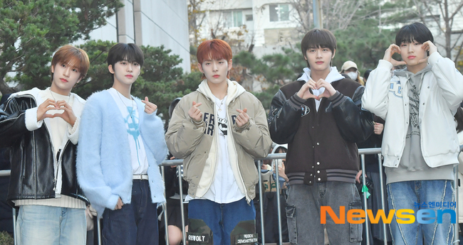 루네이트 첫 유닛 루네이브 LUN8wave [포토엔HD] - 뉴스인코리아