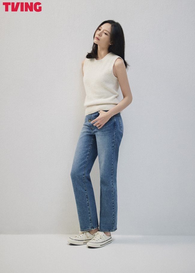 이솜 “안재홍과 19금 스킨십=전투신, 저 실제로 욕 잘 못해요”(LTNS)[EN:인터뷰①] - 손에 잡히는 뉴스 눈에 보이는 뉴스 - 뉴스엔