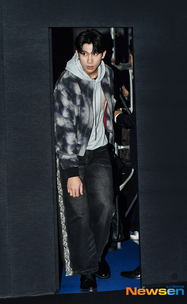 대만배우 Nat Chen 진백문, 표정도 남달라요~ [포토엔HD] - 손에 잡히는 뉴스 눈에 보이는 뉴스 - 뉴스엔