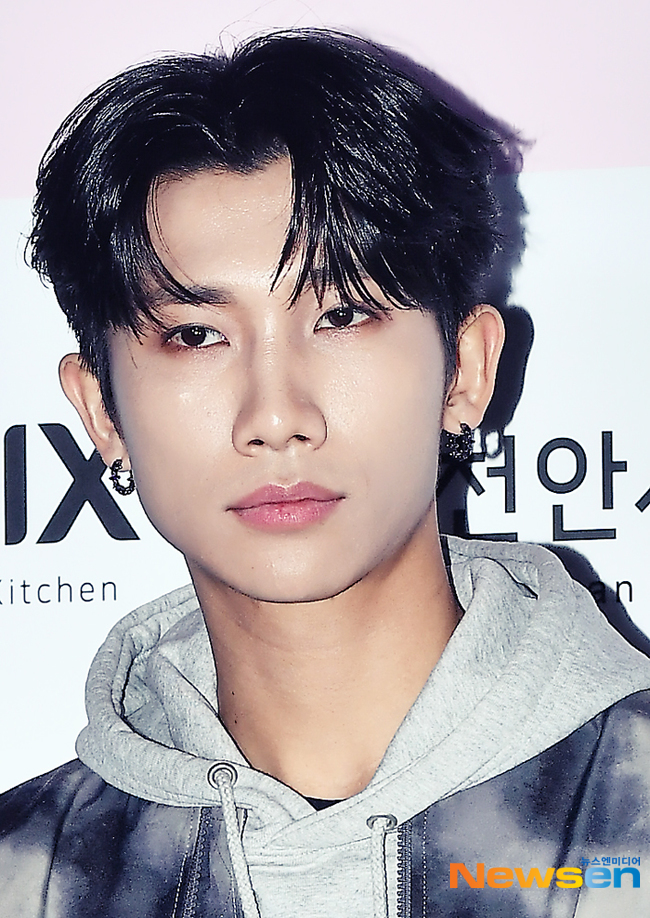 Nat Chen 진백문, 화보급 비주얼 [포토엔HD] - 손에 잡히는 뉴스 눈에 보이는 뉴스 - 뉴스엔