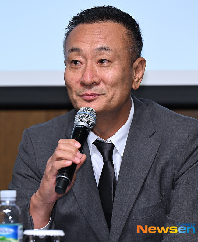 INB100 김동준 대표, 기자회견 앞두고 인사말 [포토엔HD] - 뉴스인코리아