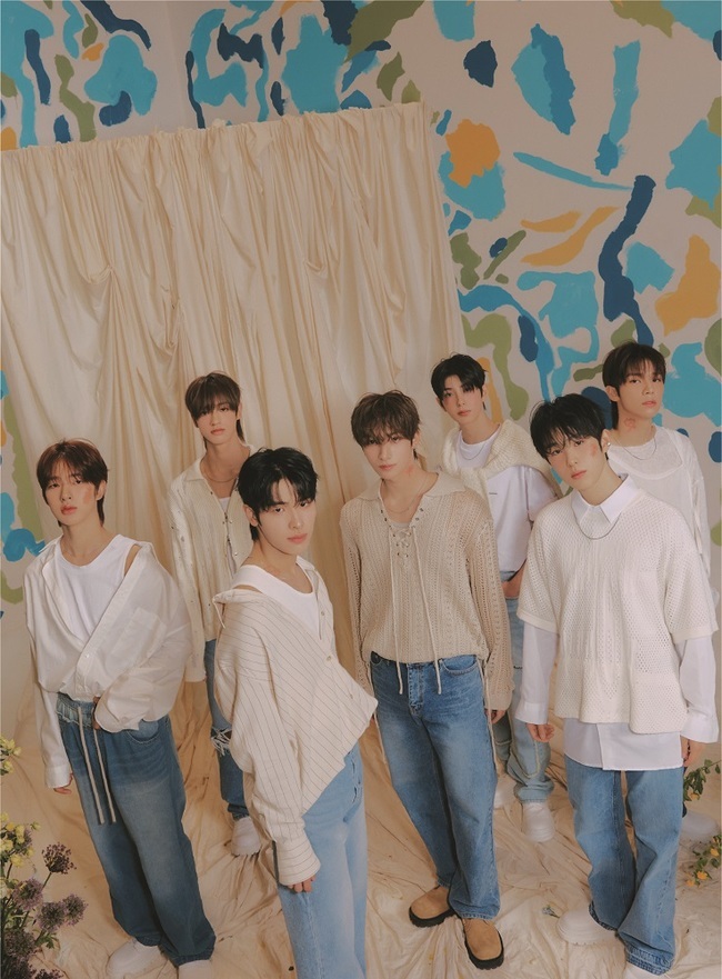 ‘JYP 신인’ NEXZ, 8월 21일 일본 정식 데뷔…첫 EP 앨범 발매 - 손에 잡히는 뉴스 눈에 보이는 뉴스 - 뉴스엔