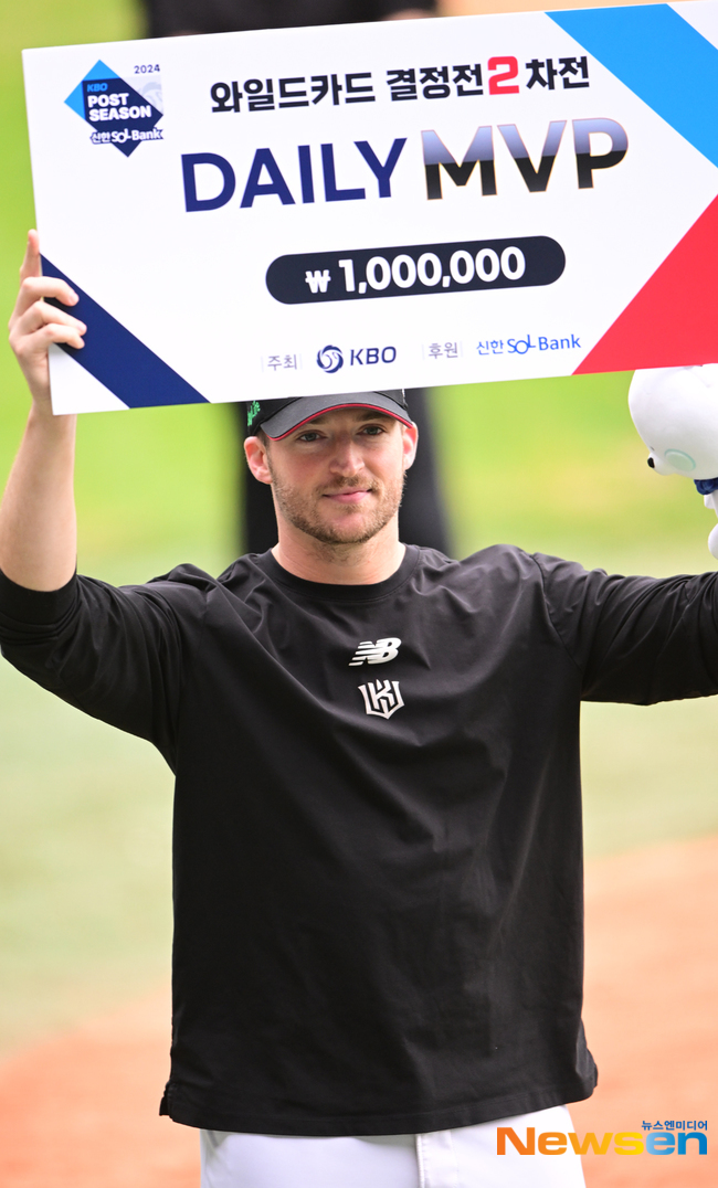 벤자민, WC2차전 데일리MVP[포토엔HD] - 손에 잡히는 뉴스 눈에 보이는 뉴스 - 뉴스엔