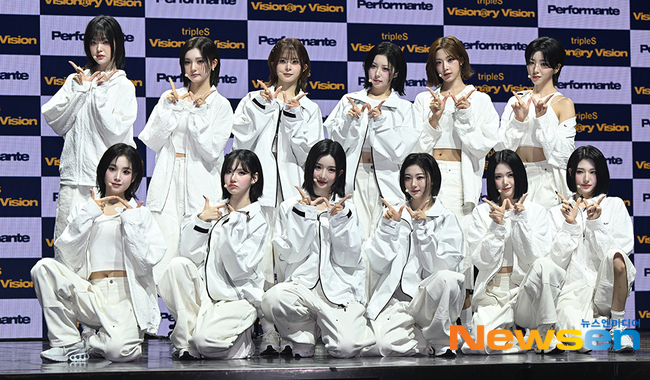 트리플에스 VV “보이시·레벨업·하이테크, 우리만의 걸스힙합 차별점” - 손에 잡히는 뉴스 눈에 보이는 뉴스 - 뉴스엔