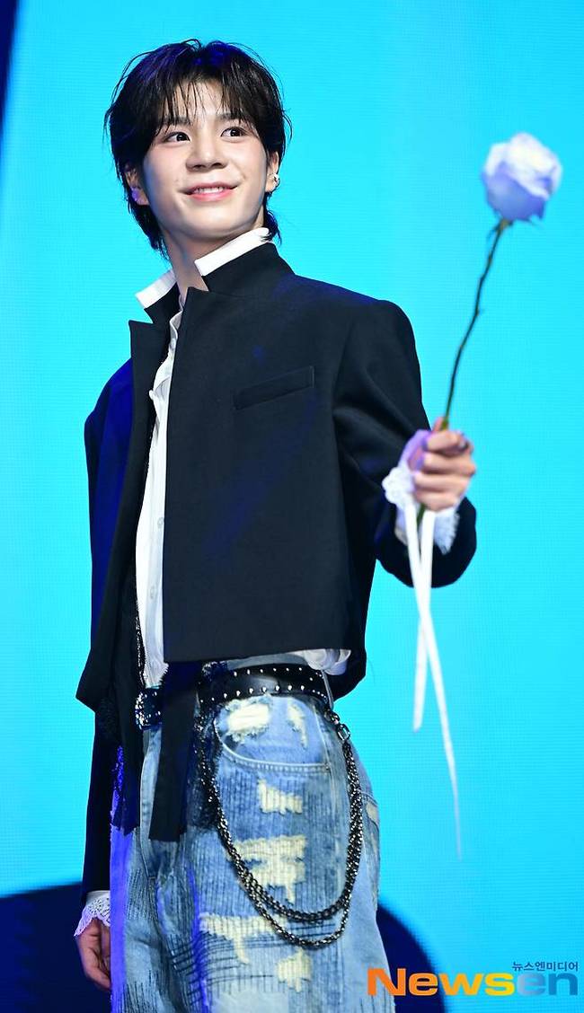 “이제 힘들다” 정동원, JD1 활동 중단 선언 (세차JANG) - 손에 잡히는 뉴스 눈에 보이는 뉴스 - 뉴스엔