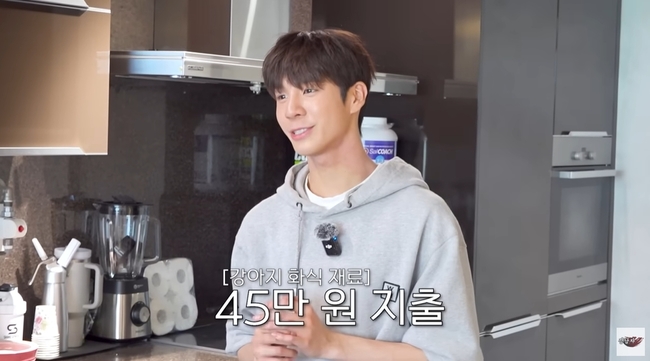 정동원, 20억 자가서 첫 요리 도전 “재료비만 45만원치”(JD1) - 손에 잡히는 뉴스 눈에 보이는 뉴스 - 뉴스엔